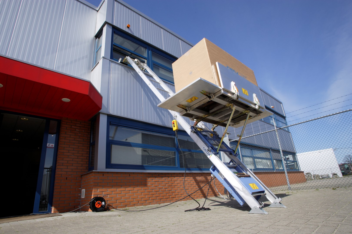 ladderlift Geda 250 | Blockx verhuur